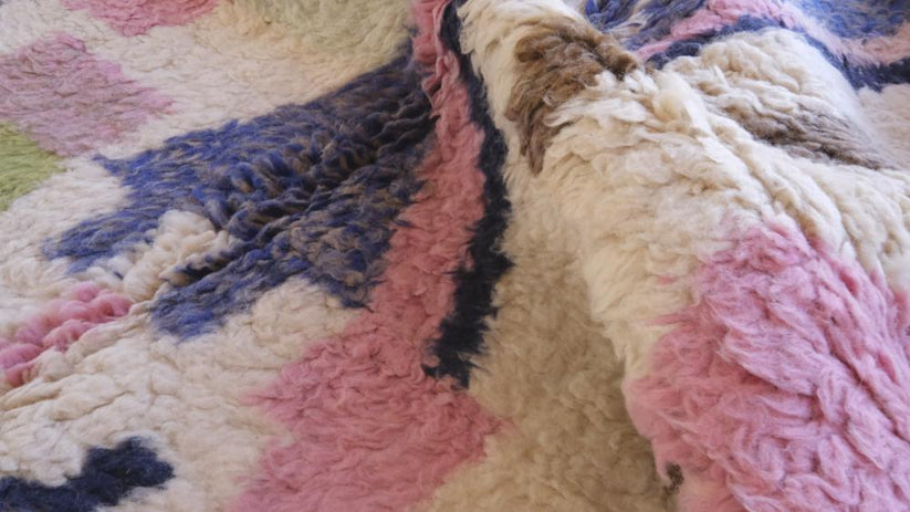 Moroccan Shaggy Wool Rug 9.4 x 7 ft / 285 x 215 cm – Surcoma