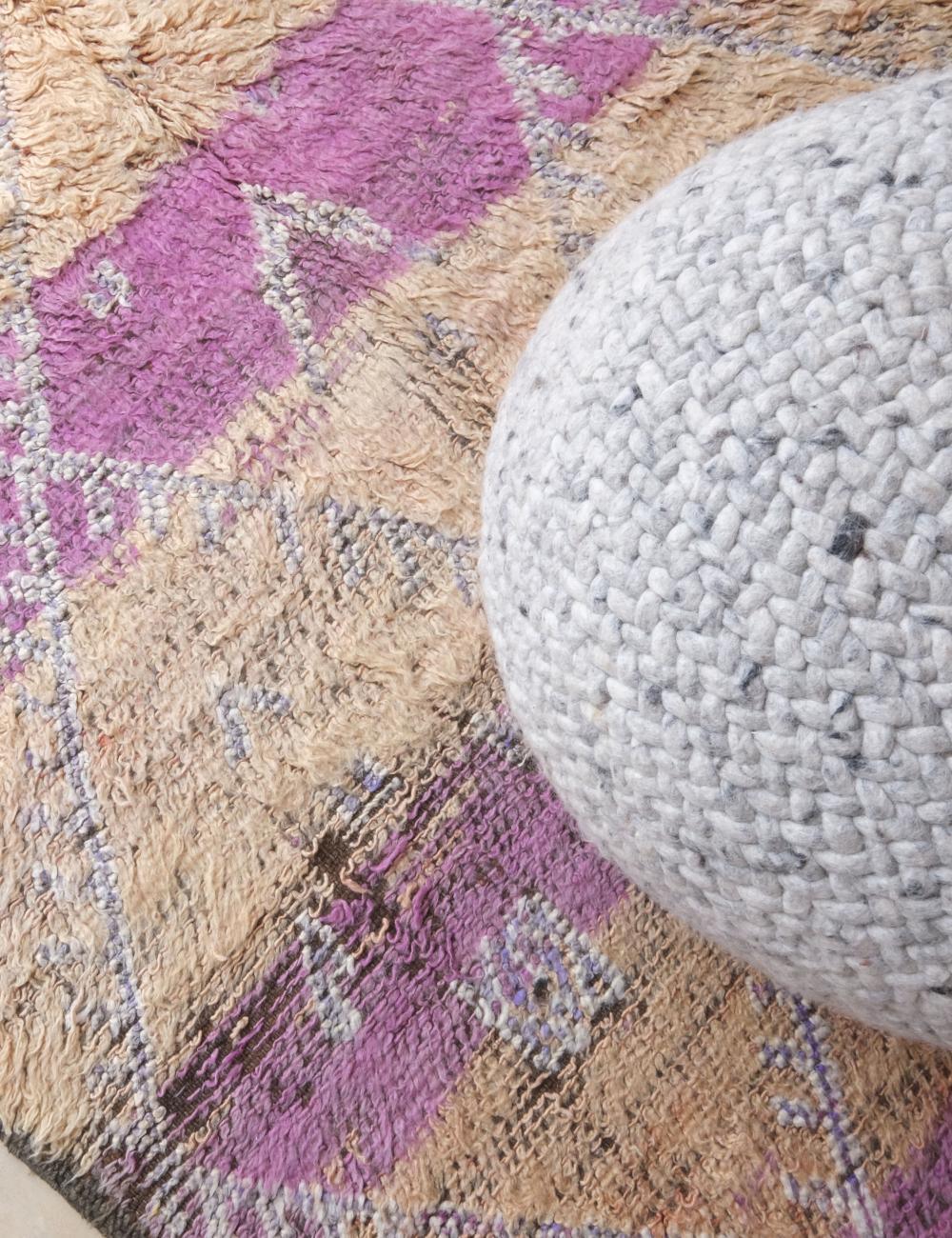 Moroccan Zayan Wool Rug 7.2 x 4.8 ft / 220 x 147 cm – Surcoma